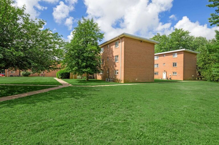 Photos of Apartments & Amenities | Dover Estates