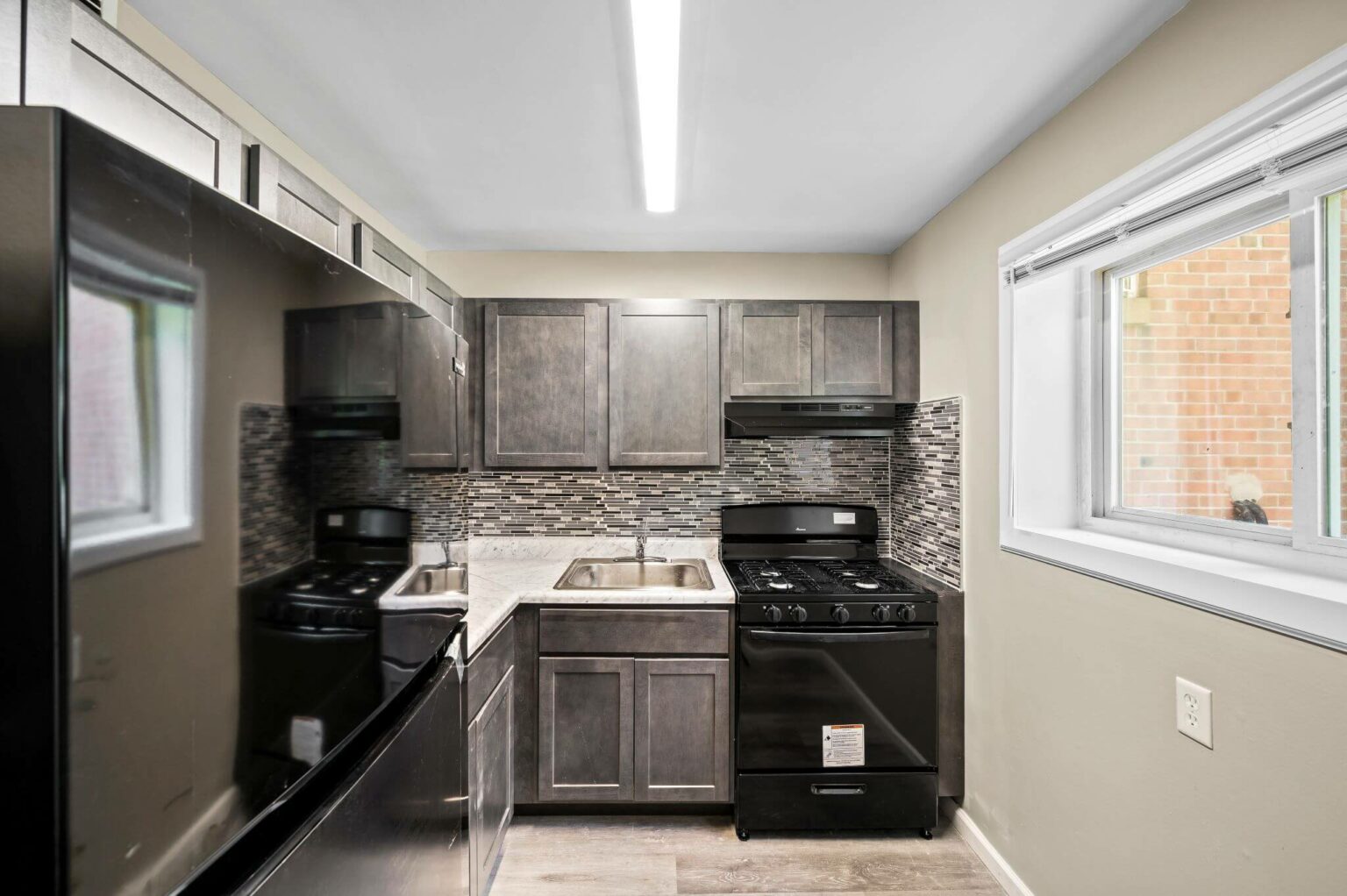 Photos of Apartments & Amenities | Dover Estates